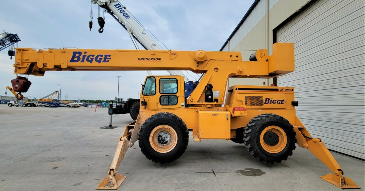 Broderson RT300-2A Load Chart and Specs | Bigge.com