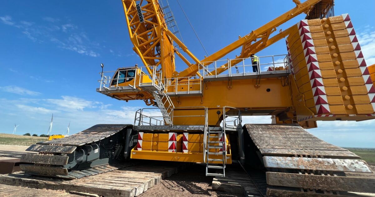 Liebherr LR 11000 Crane Overview and Specifications | Bigge.com