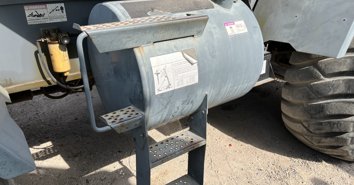 Terex RT-555 Diesel Tank Part For Sale | Bigge.com Terex RT-555 Diesel Tank Part For Sale | Bigge.com