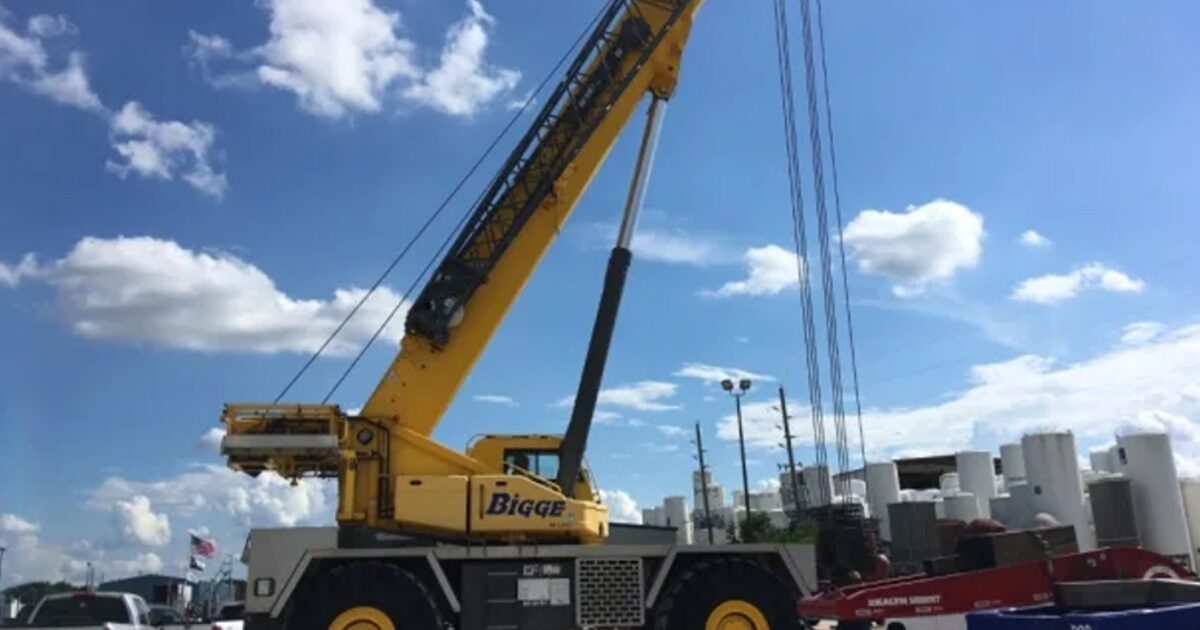 Grove RT9130E-2 Load Chart and Specifications | Bigge.com | Bigge.com