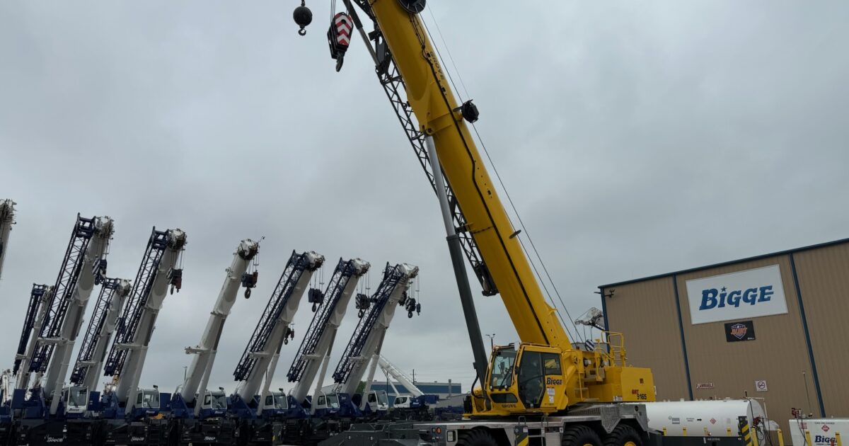 Grove GRT9165 Crane Overview and Specifications | Bigge.com