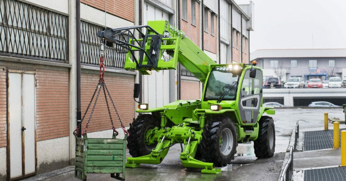 Merlo P50.18 Plus Crane Overview and Specifications | Bigge.com