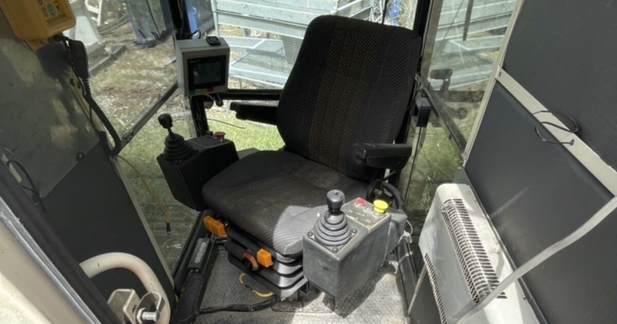 2006 Comedil CTL 400-24 Luffing Jib Tower Crane For Sale | Bigge.com