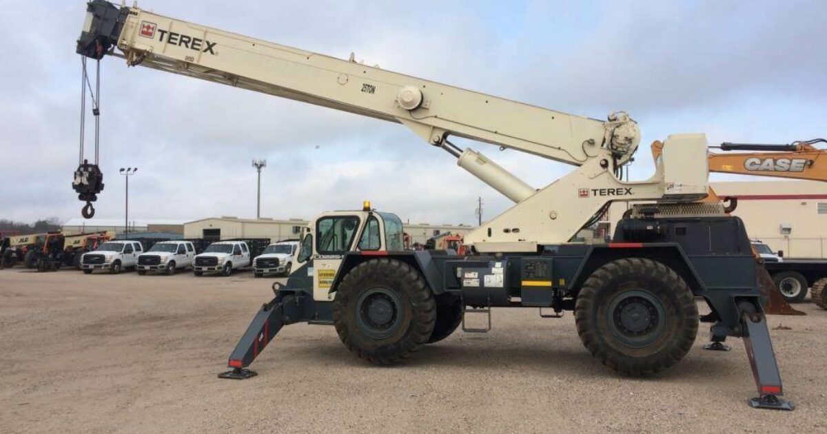 Terex CD225 Load Chart and Specs - Carry Deck Crane | Bigge.com