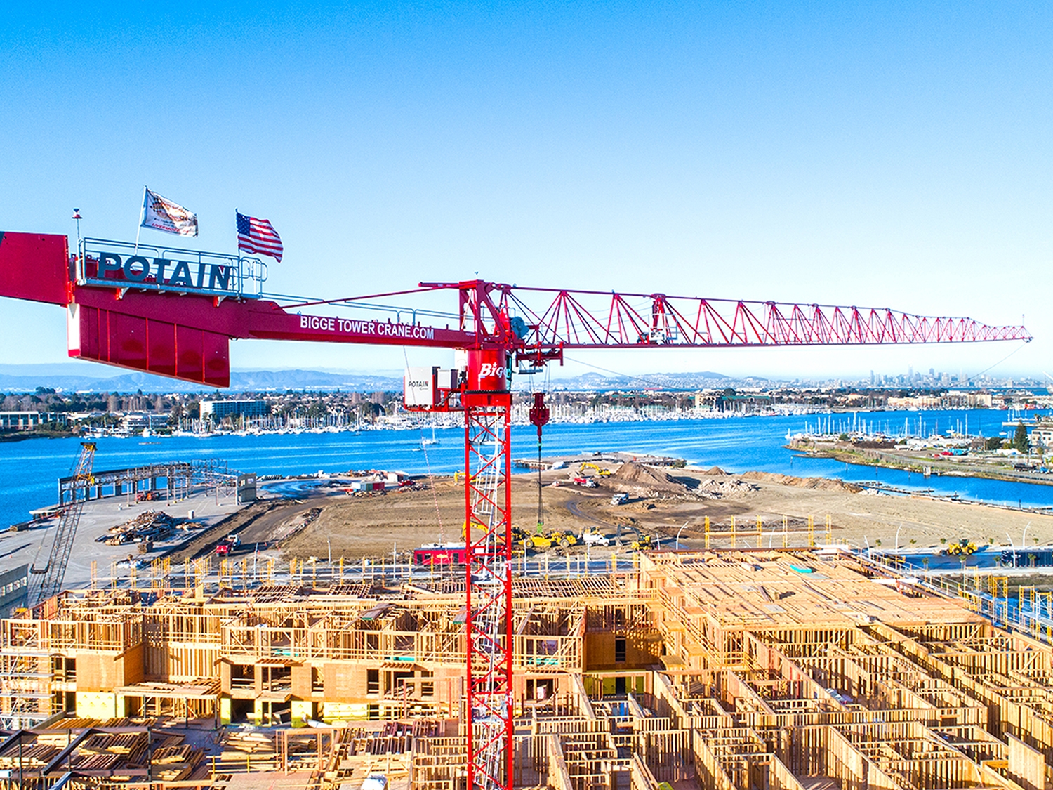 Bigge Acquires Over Two Dozen New Tower Cranes for… | Bigge.com Bigge Acquires Over Two Dozen New Tower Cranes for… | Bigge.com